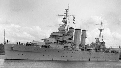 HMS Kent - Models & Hobbies 4 U