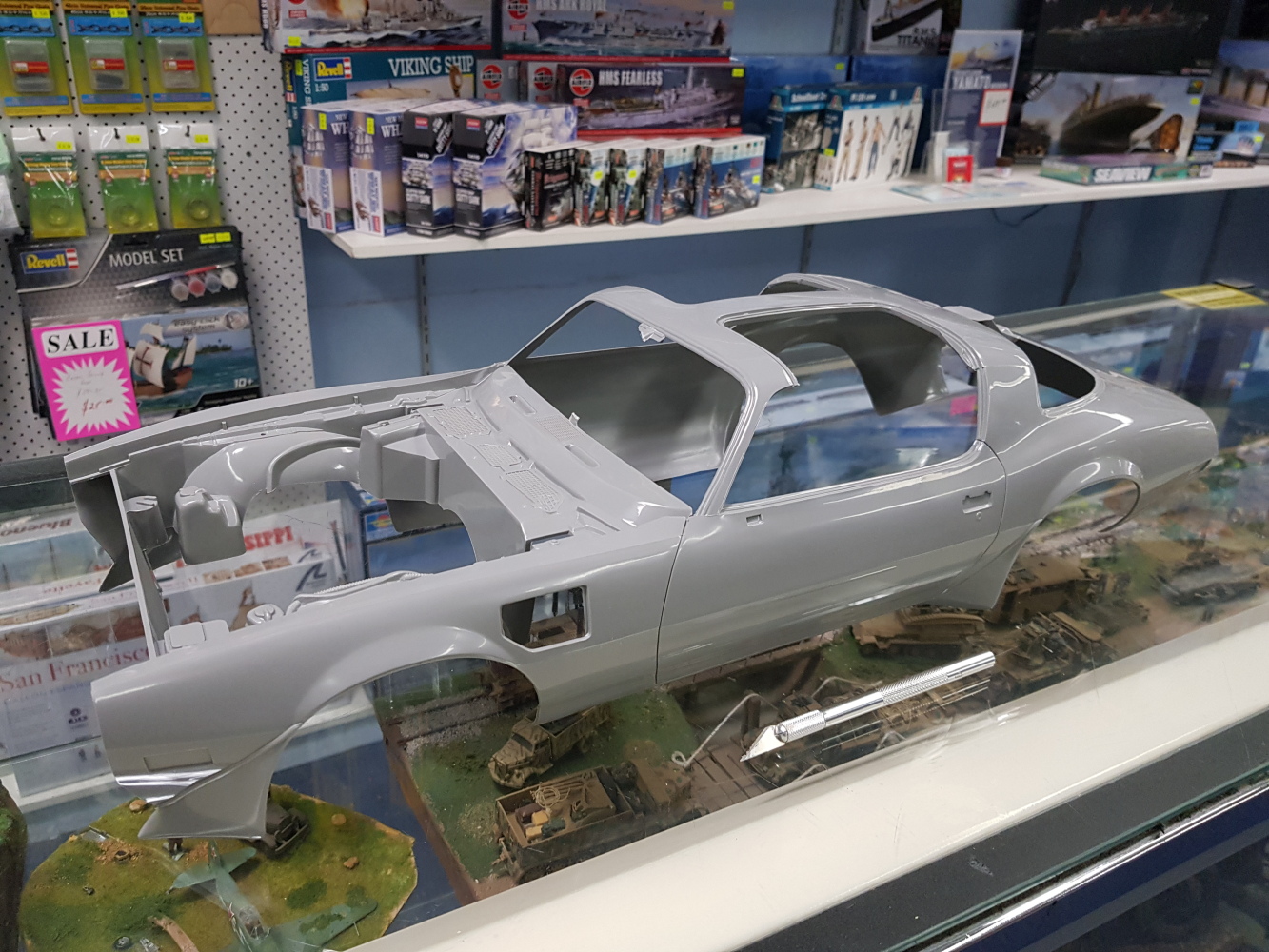 Revell 1/ 8 Pontiac Firebird Trans Am - Models & Hobbies 4 U