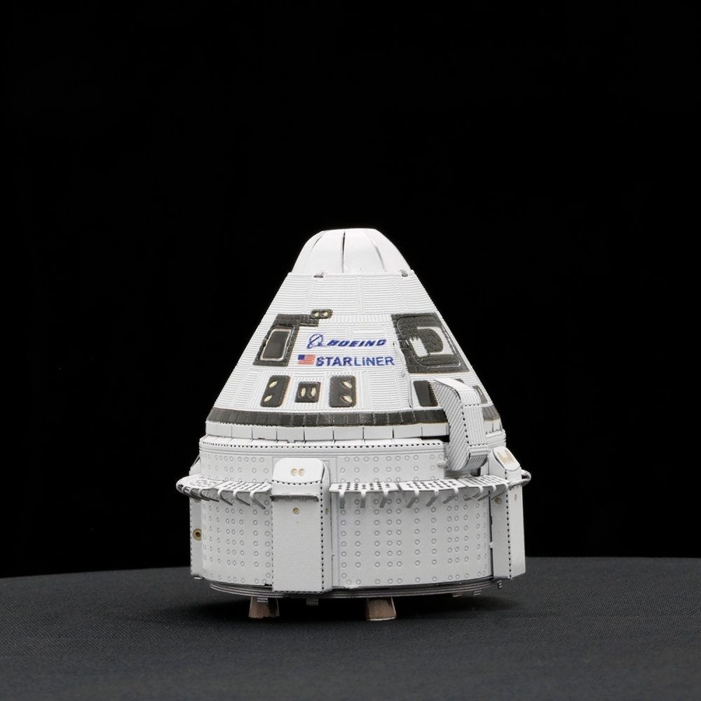 BOEING STARLINER - Models & Hobbies 4 U